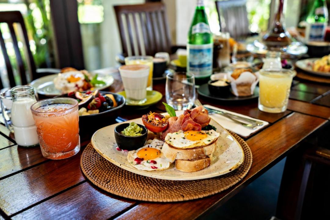 Niramaya Villas & Spa Official Site - Dining