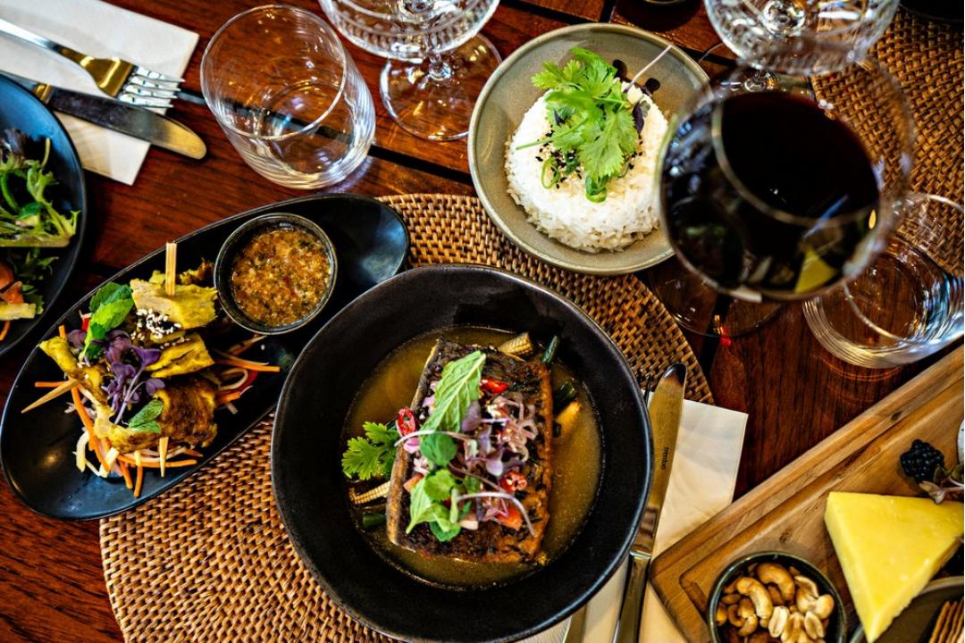 Niramaya Villas & Spa Official Site - Dining